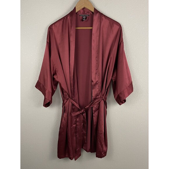 Victoria's Secret | Intimates & Sleepwear | Victorias Secret Ml ...